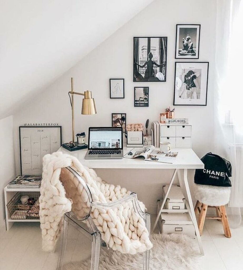 25 Brilliant Ways To Transform Your Office Into A Cozy Home