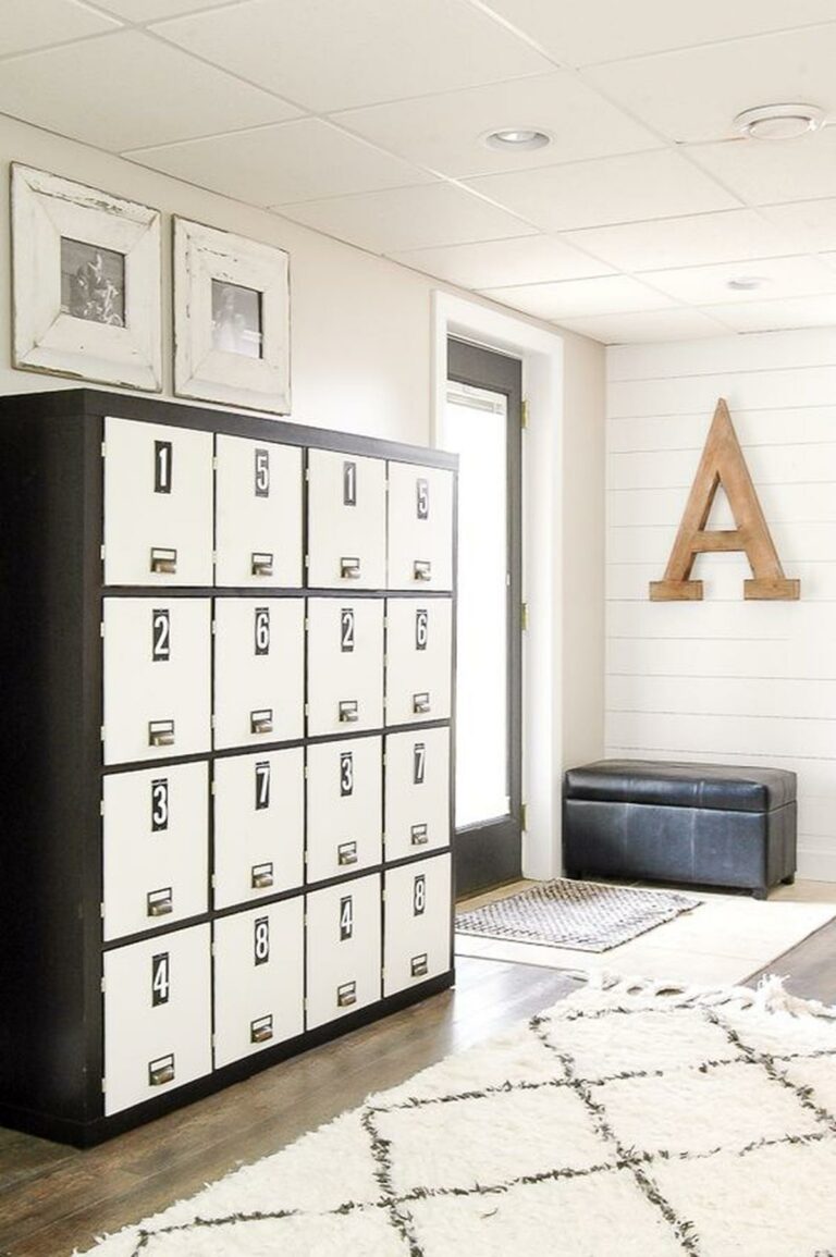 58 Elegant Locker Designs For Your Home
