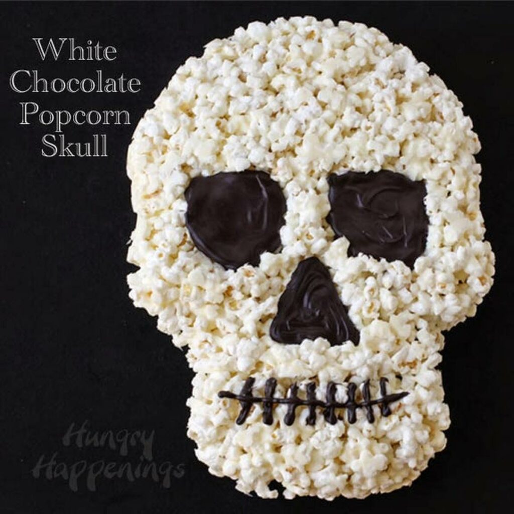 16 Trendy DIY Skull Crafts for Creepy Halloween Decor