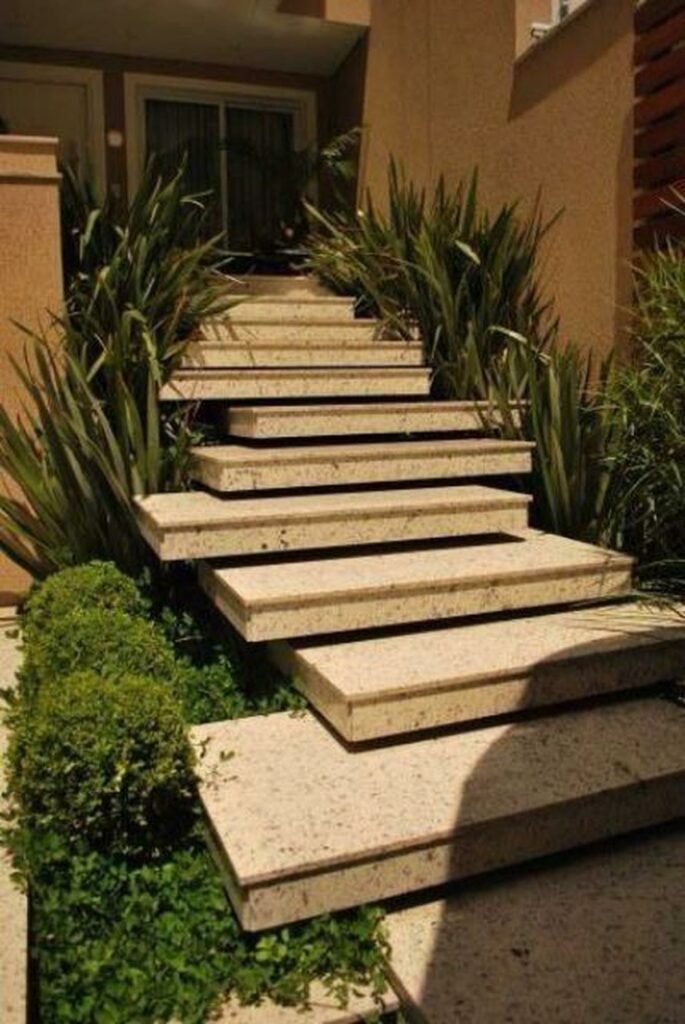 41 Breathtaking Outdoor Floating Steps Ideas