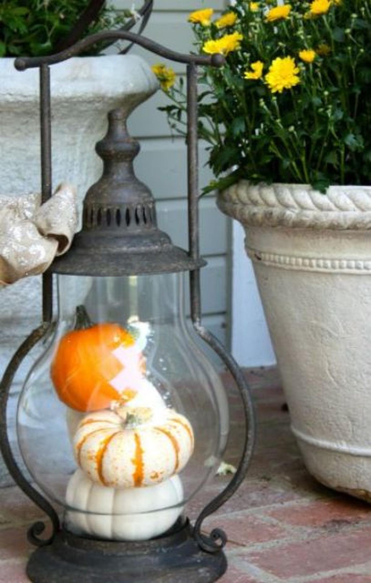 15 Radiant Fall Lantern Ideas to Illuminate Your Home
