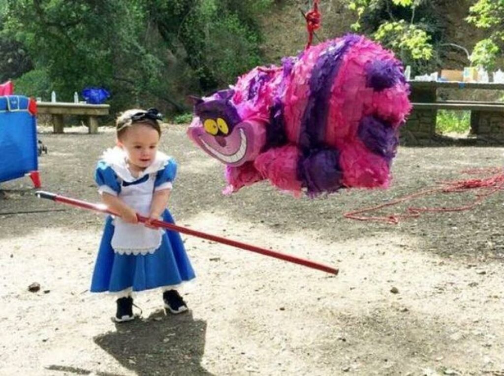 32 Whimsical Alice in Wonderland Party Ideas for Children