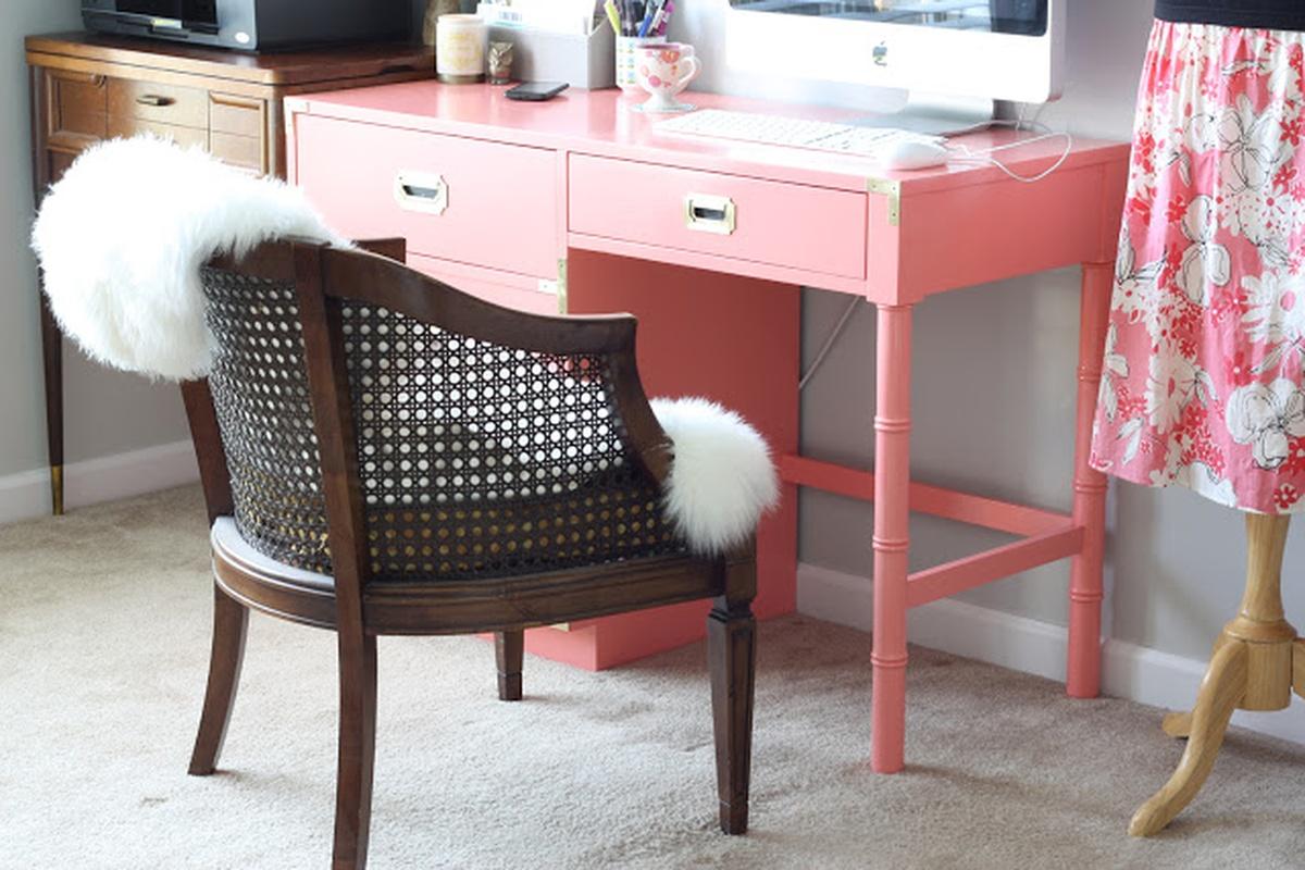 9 Simple & Creative Desk Makeover Ideas for a Fresh Look