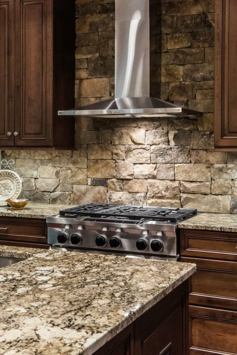 29 Breathtaking Stone And Rock Kitchen Backsplashes That Impress