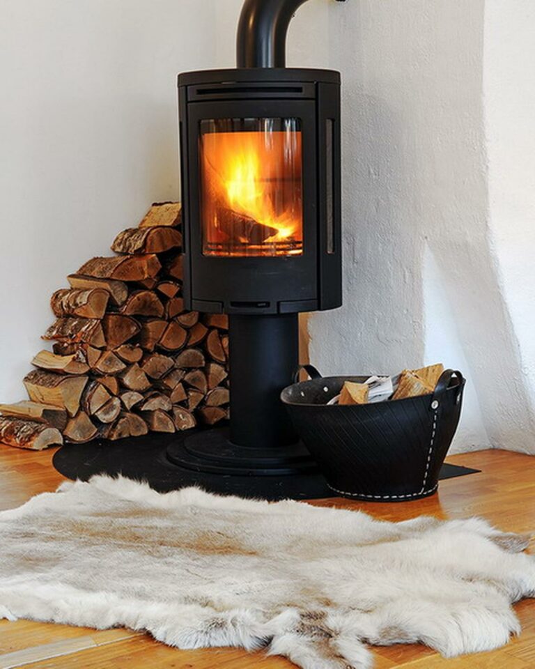 35 Scandinavian Fireplace Designs for Ultimate Comfort
