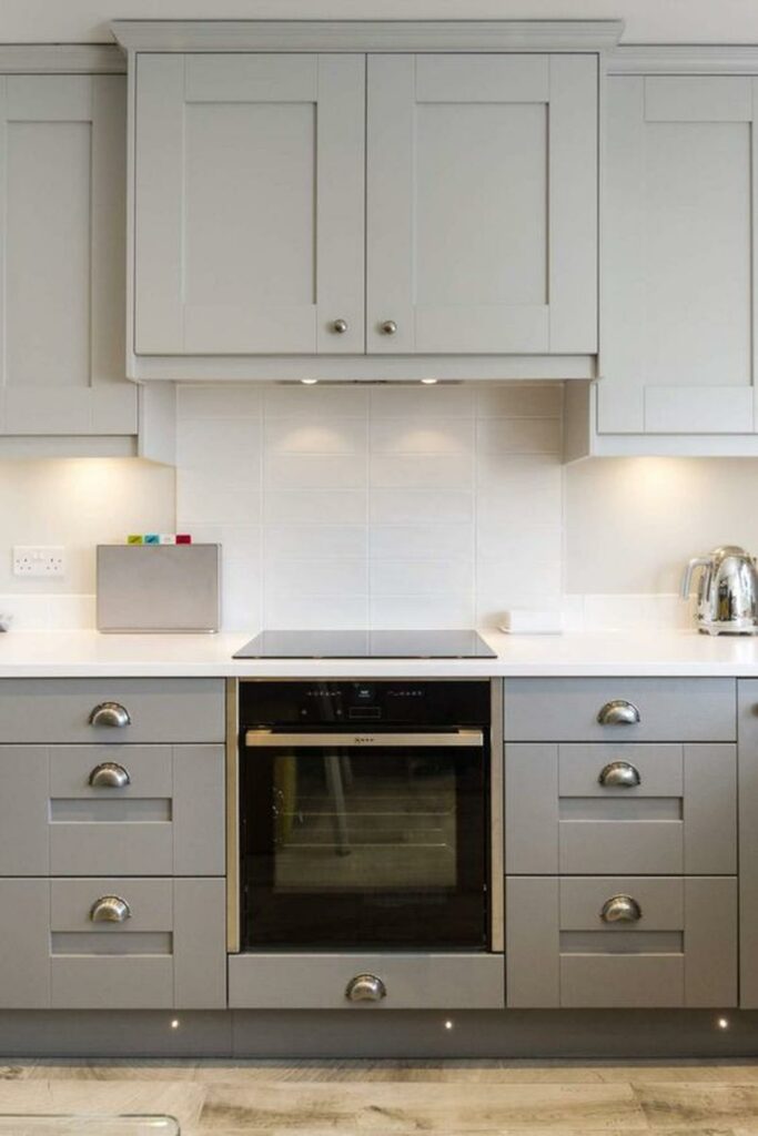 30 Brilliant Hidden Range Hood Ideas for Your Kitchen