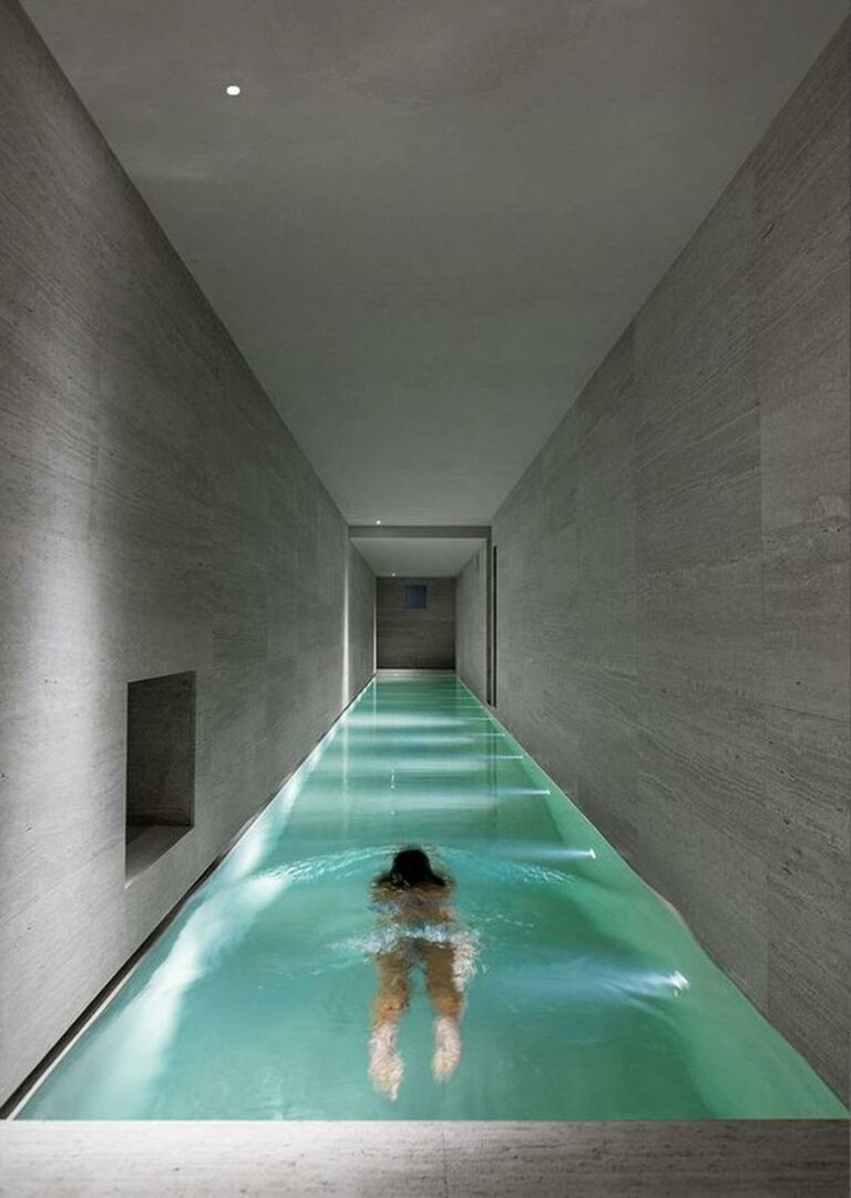 30 Breathtaking Indoor Swimming Pools That Inspire Pure Envy