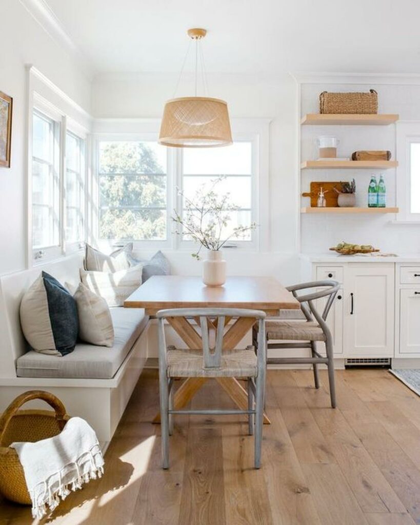30 Corner Window Designs for Sun-Kissed Rooms