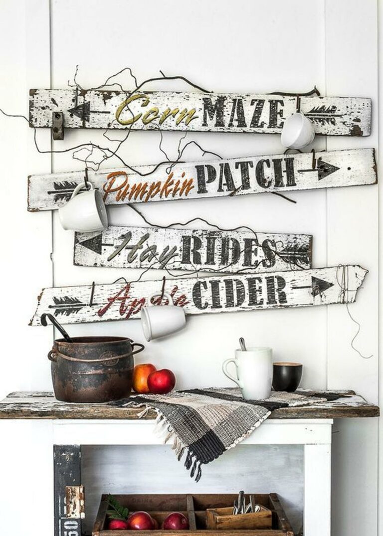 56 Enchanting and Whimsical Fall Signs to Welcome Autumn