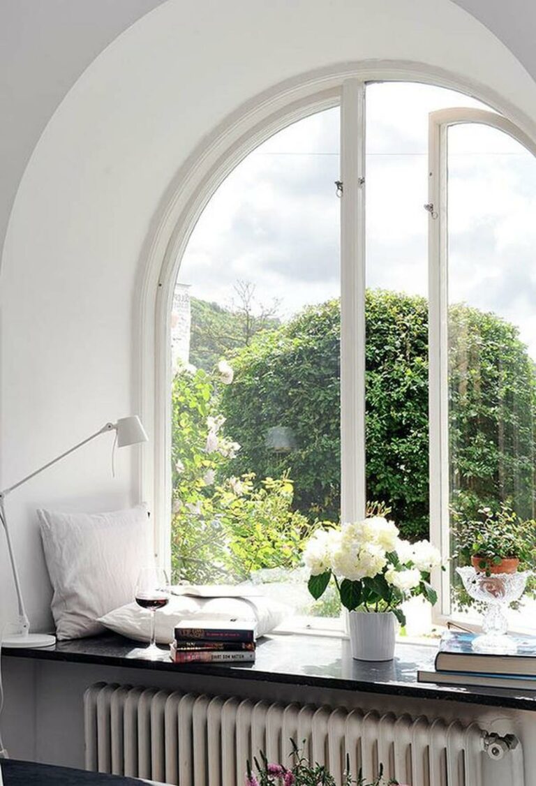 32 Enchanting Arched Window Ideas for Your Home