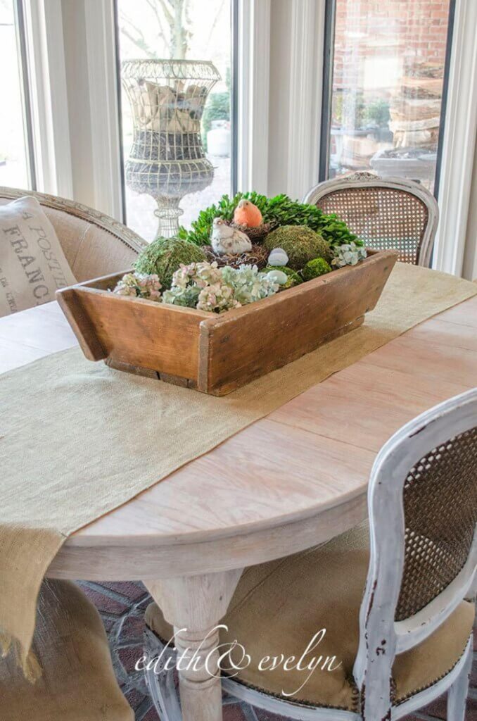 16 Stunning Rustic Centerpieces to Add Charm to Your Tables