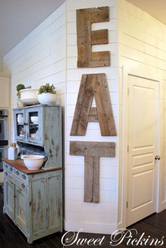 32 Charming Reclaimed Wood Ideas to Enhance Your Kitchen's Look