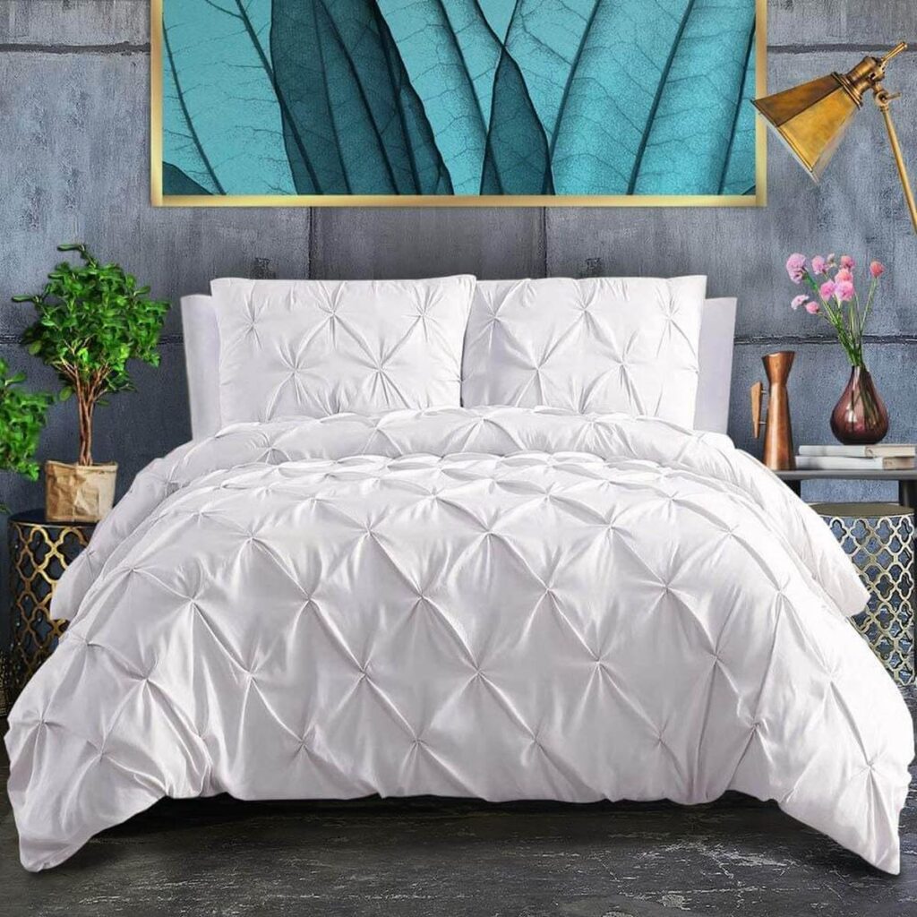 28 Duvet Covers That Will Instantly Elevate Your Bedroom
