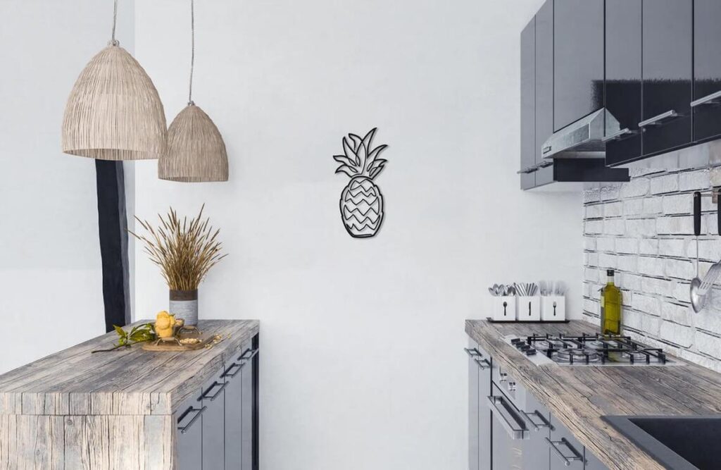 17 Lively Pineapple Decorations for Kitchens