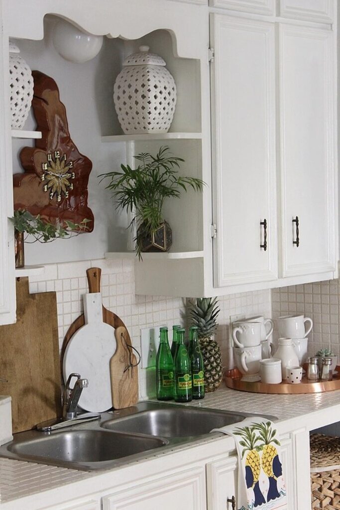 18 Stylish and Functional Open Kitchen Shelf Ideas to Save More Space