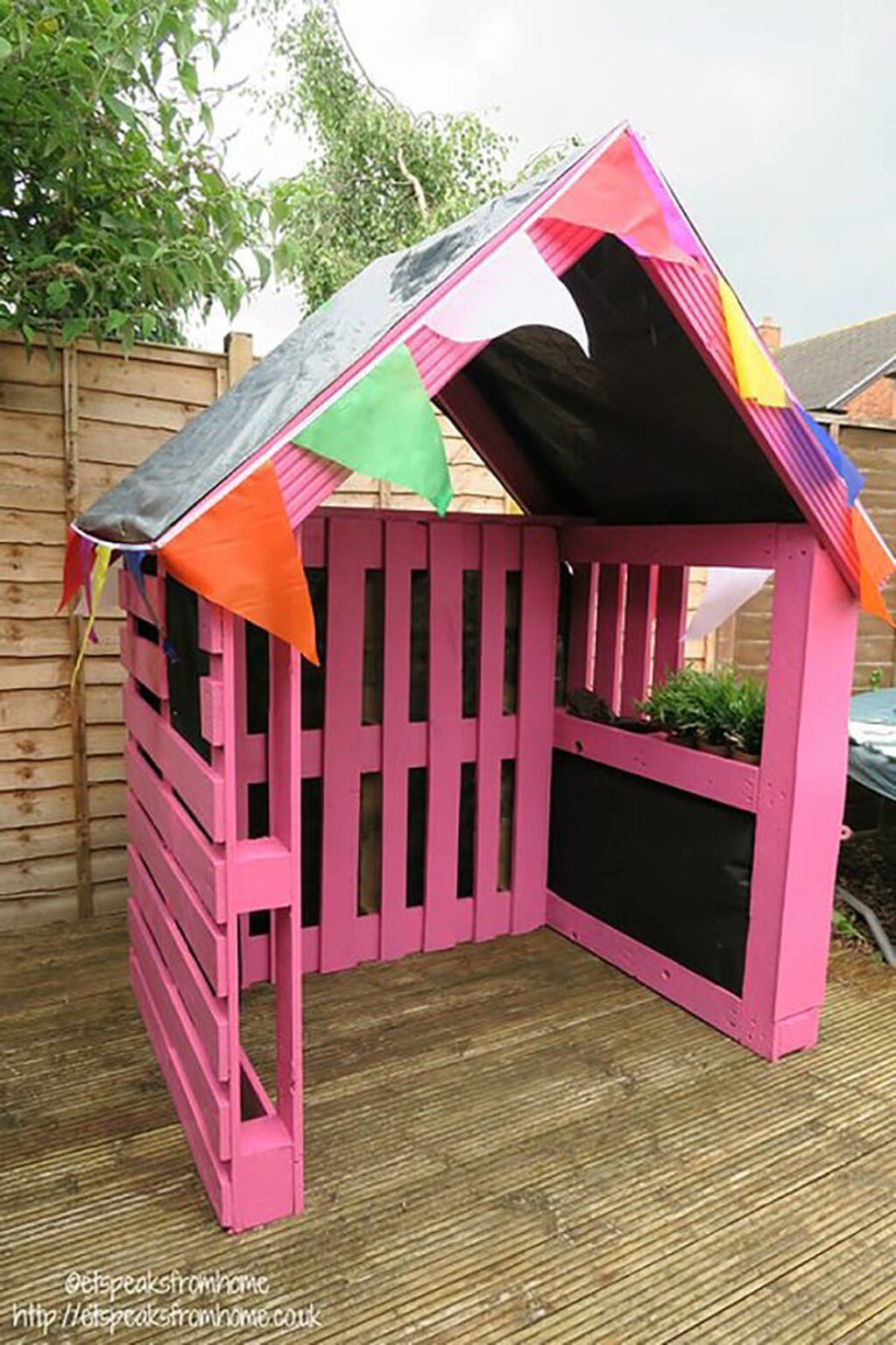 23 DIY Playhouse Ideas Kids Will Love All Year Long