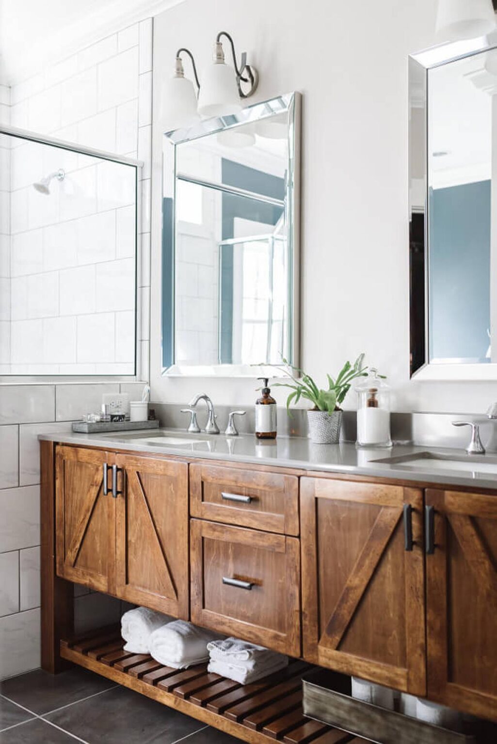 35 Best Rustic Bathroom Vanities for a Makeover