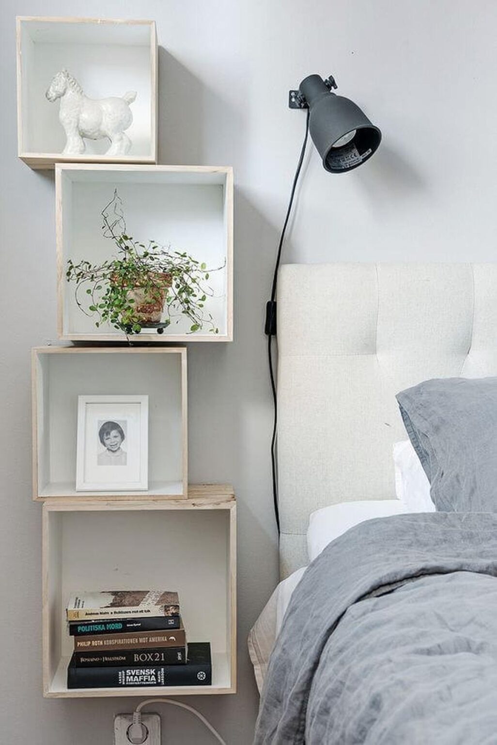 32 DIY Project Ideas for a Cozy Bedroom Makeover