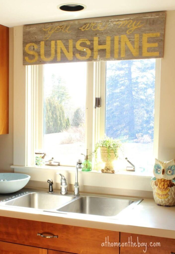 25 Farmhouse Window Styles for Rustic Charm