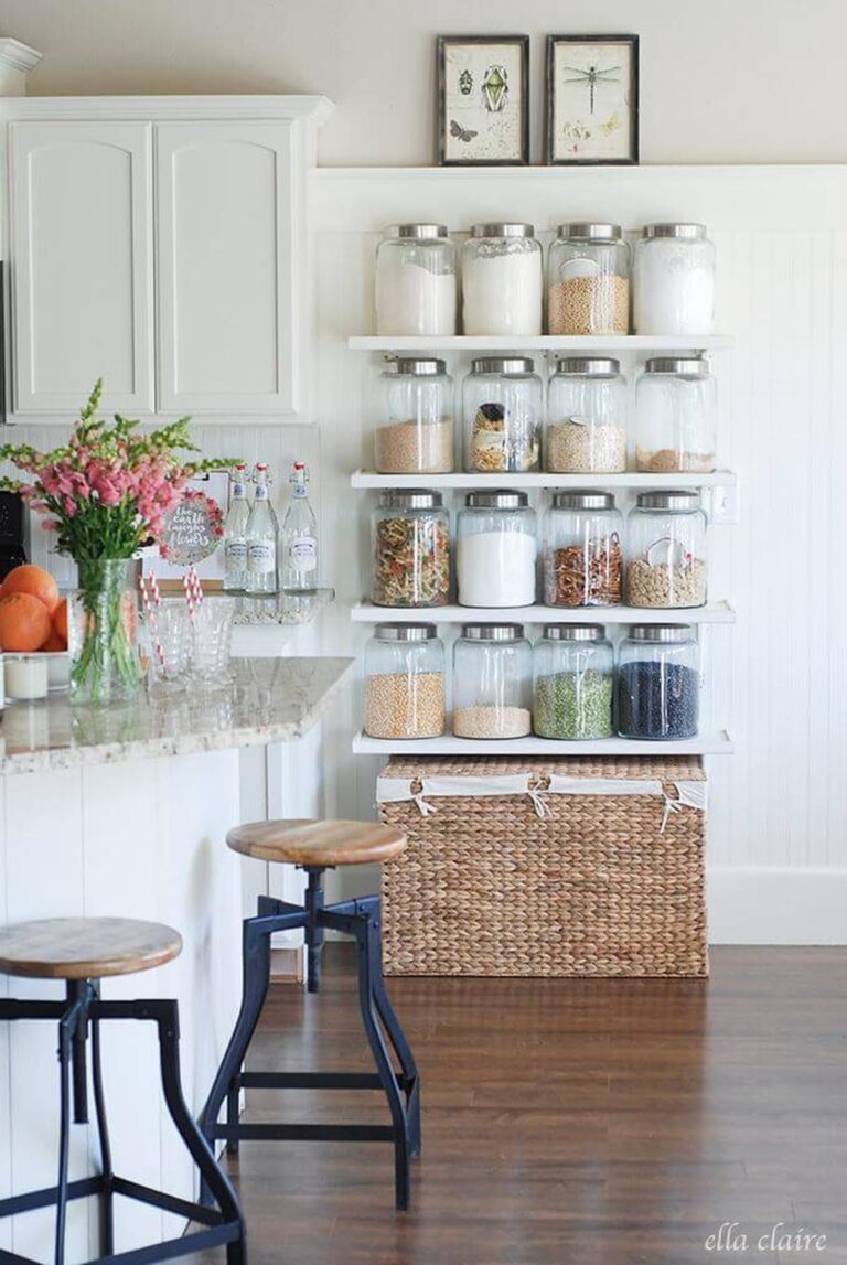 21 Clutter-Free Kitchen Countertop Ideas for a Neat Cooking Space