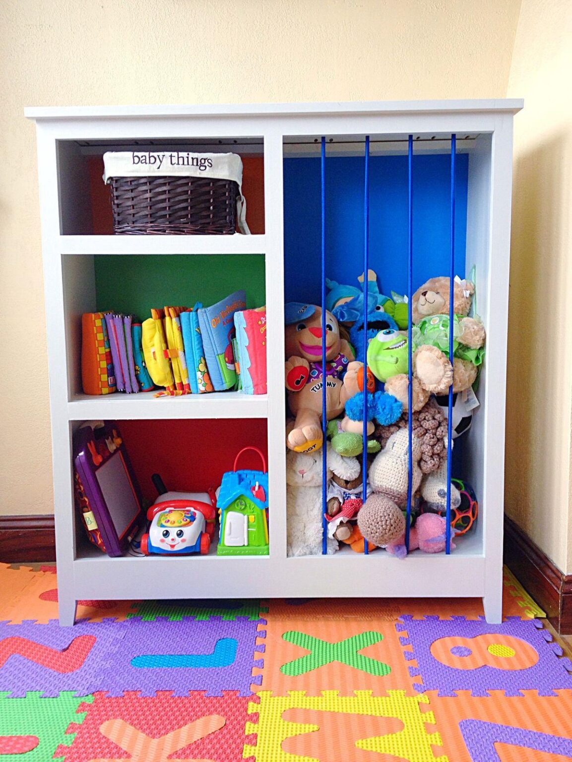 24 Ways to Decorate Your Child's Playroom: A World of Pure Imagination