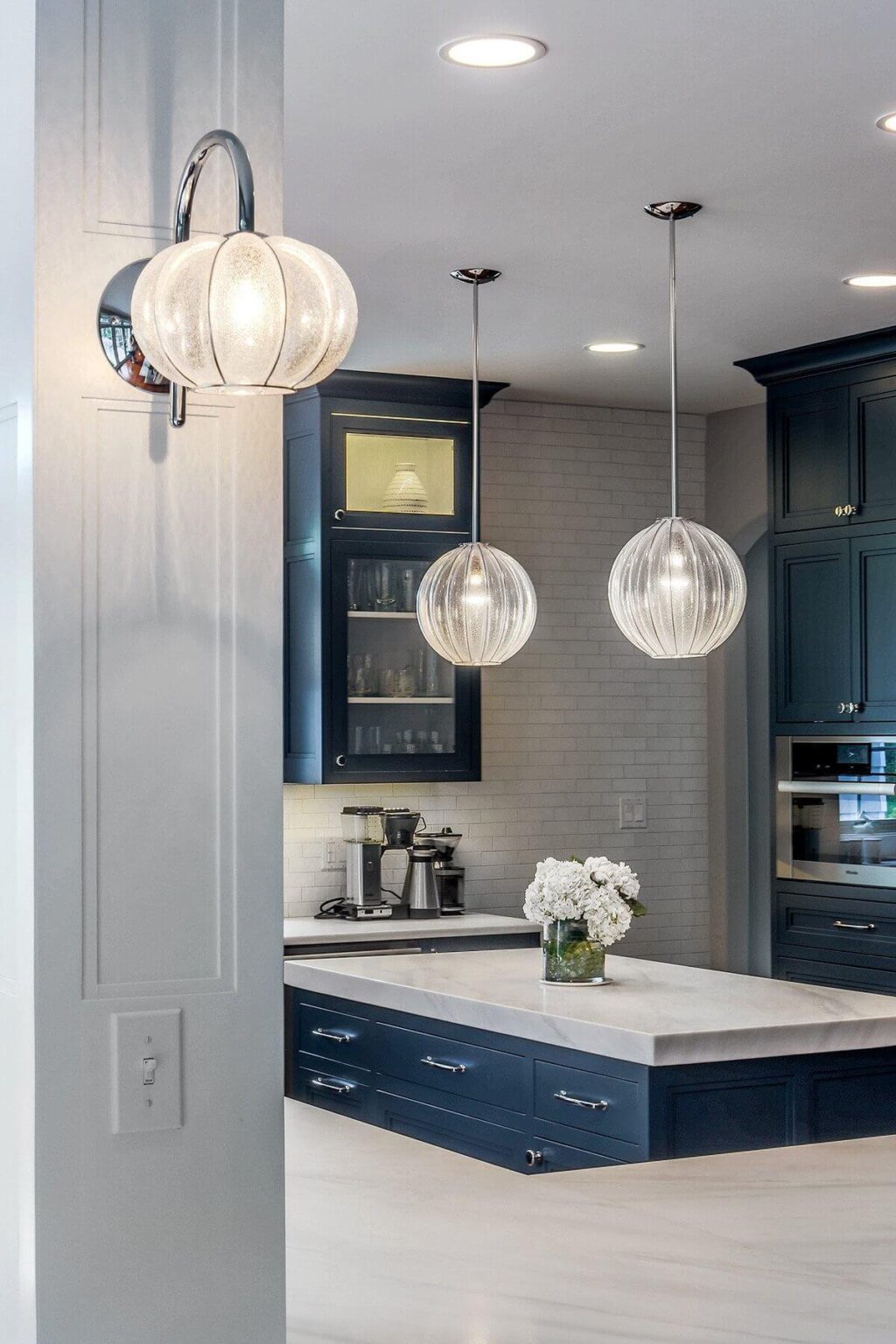 35 Creative Kitchen Lighting Ideas: Shine On