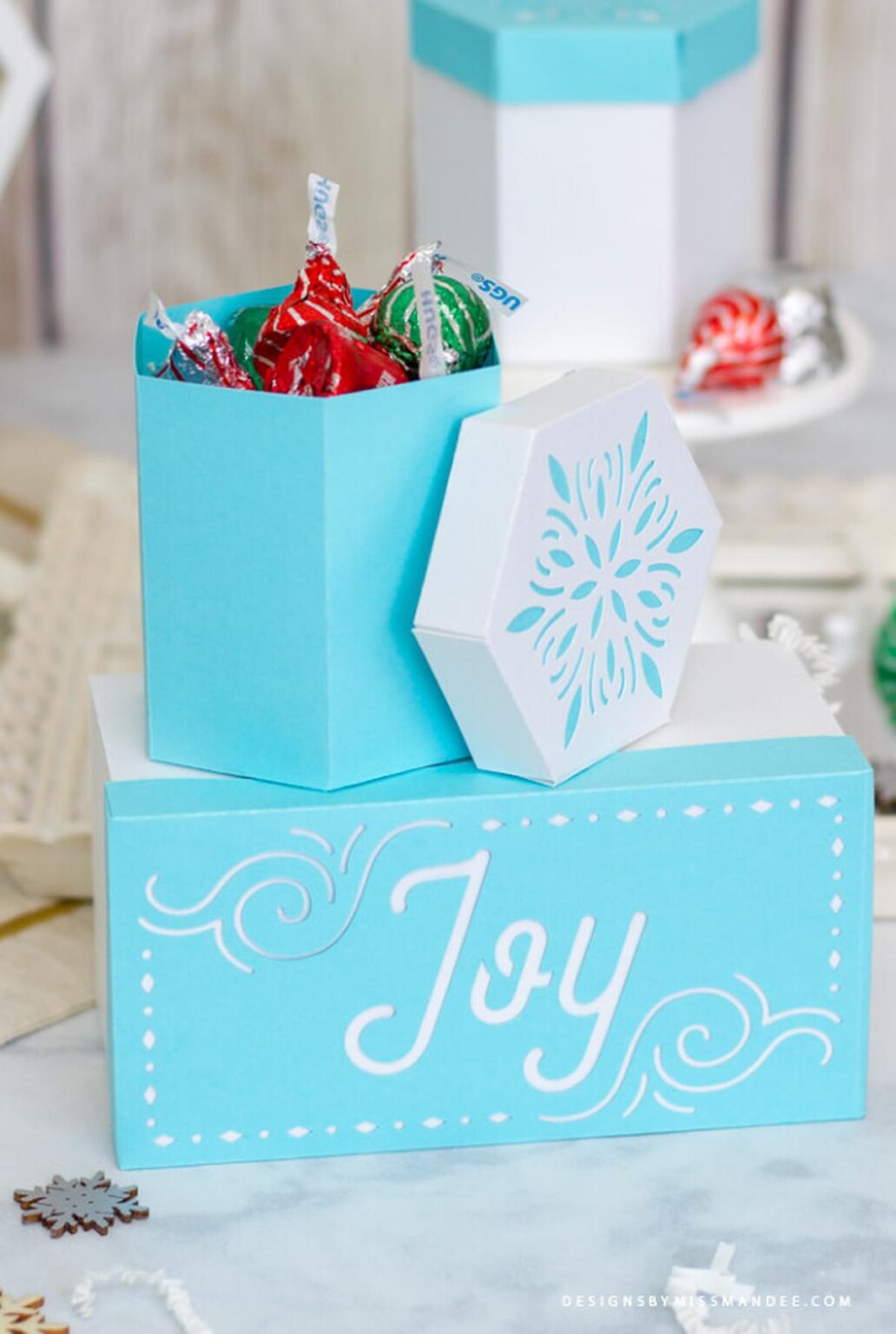 21 Delightful DIY Christmas Box Ideas for Unique Presents