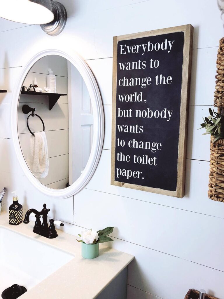 41 Adorable Bathroom Sign Ideads for a Cozy, Inviting Space