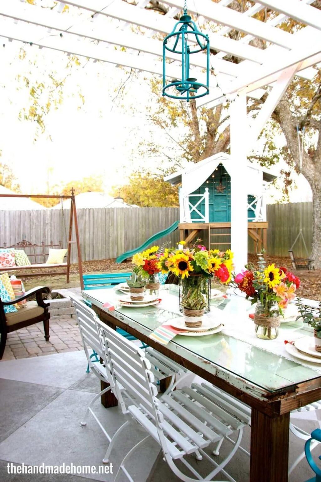 24 Stylish DIY Outdoor Tables to Elevate Your Backyard Entertaining