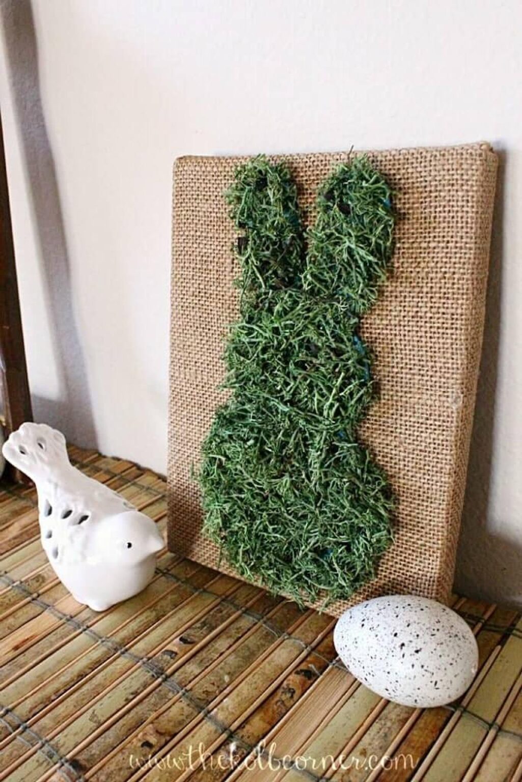 21 Beautiful and Affordable Dollar Store Spring Decor Ideas