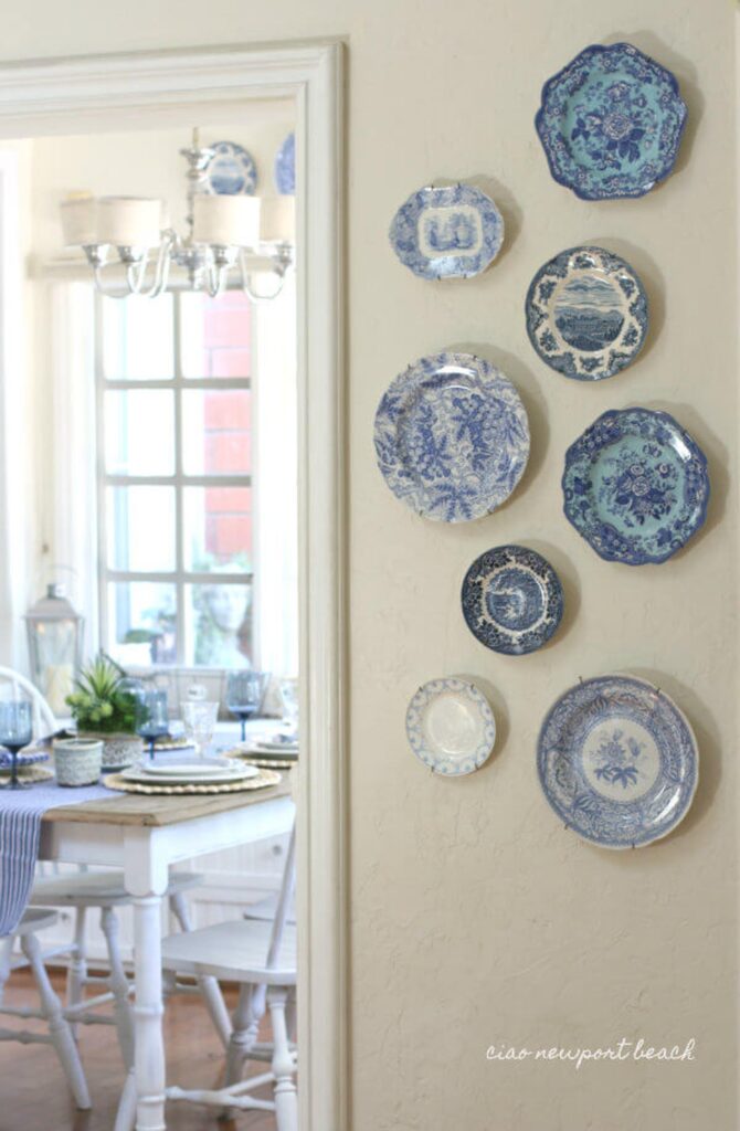 20 Elegant Vintage Wall Decor Ideas for a Timeless Look