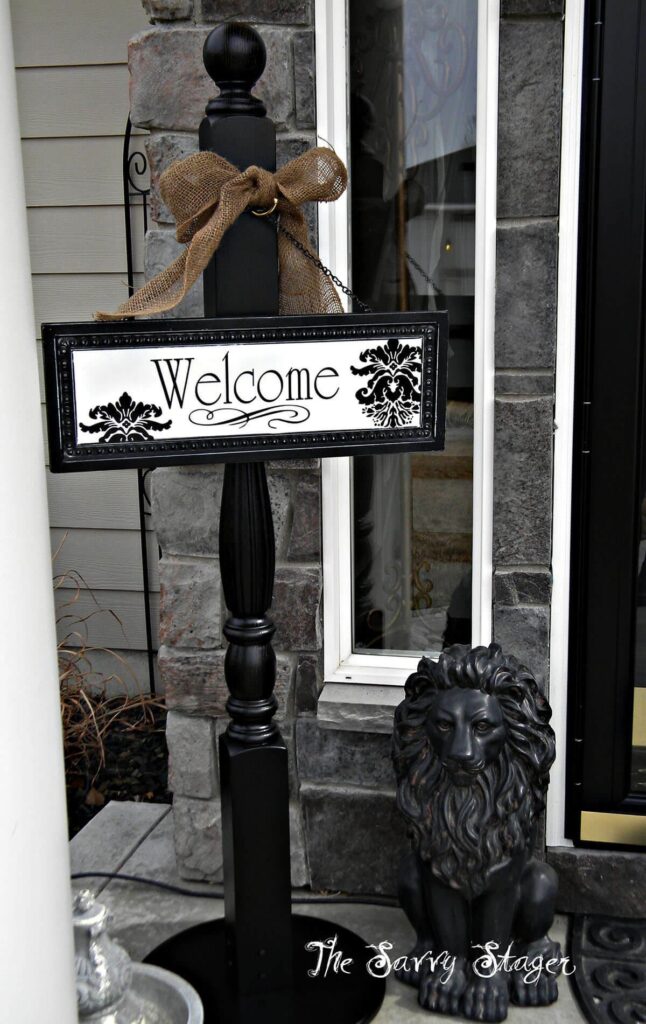43 Welcoming Front Porch Posts to Delight Your Visitors