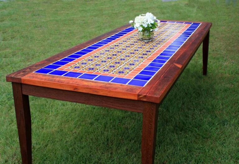 25 Perfect Outdoor Tables for Summer Fun