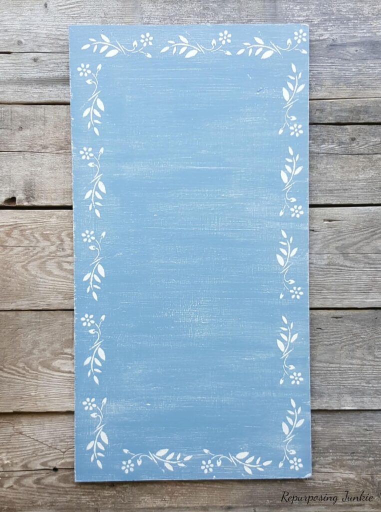 25 DIY Stencil Ideas for Creative Home Makeovers