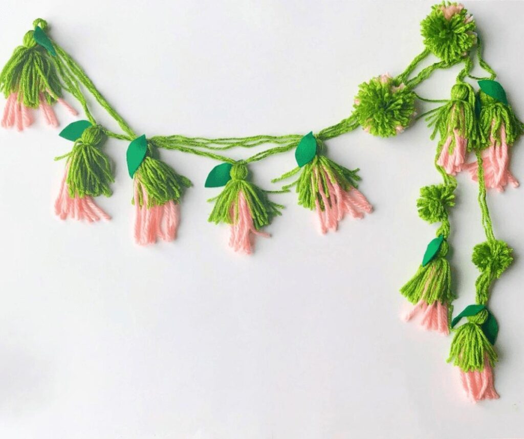 28 Creative DIY Spring Garland Ideas for Home Decor