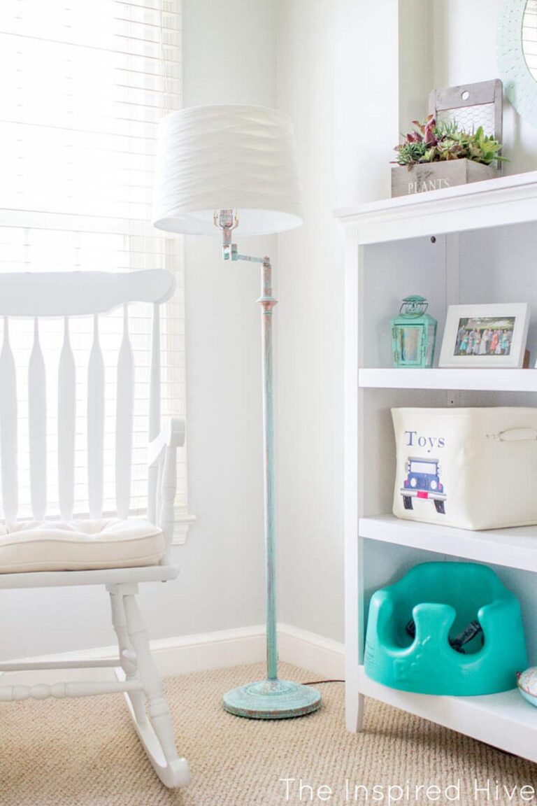 20 Creative Upcycling Ideas for Old Lamps and Shades