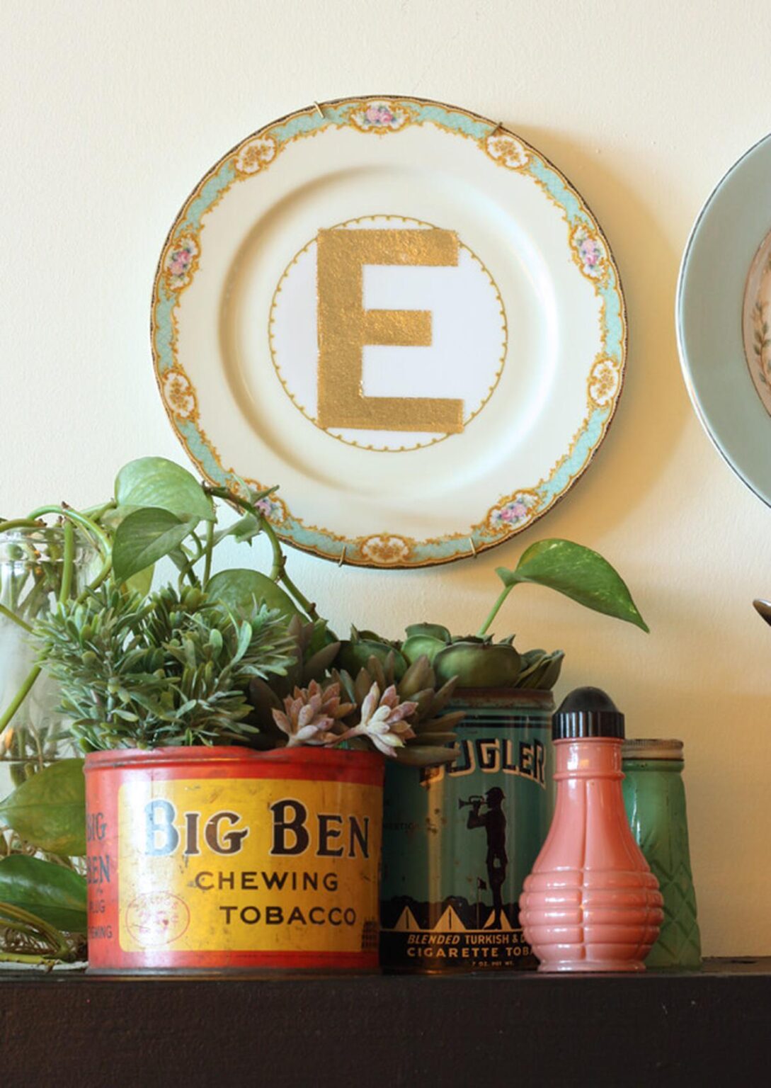 25 DIY Stencil Ideas for Creative Home Makeovers