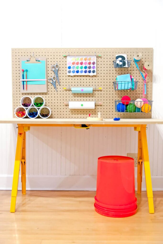 25 DIY Craft Tables and Desks for Ultimate Creative Spaces