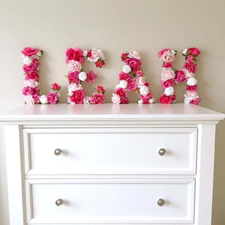 32 Stylish Floral Letter Decor Ideas to Add a Personal Touch
