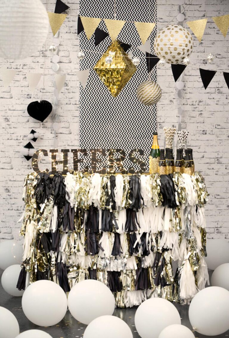 21 Exciting New Year Decoration Ideas to Kickstart the Celebration