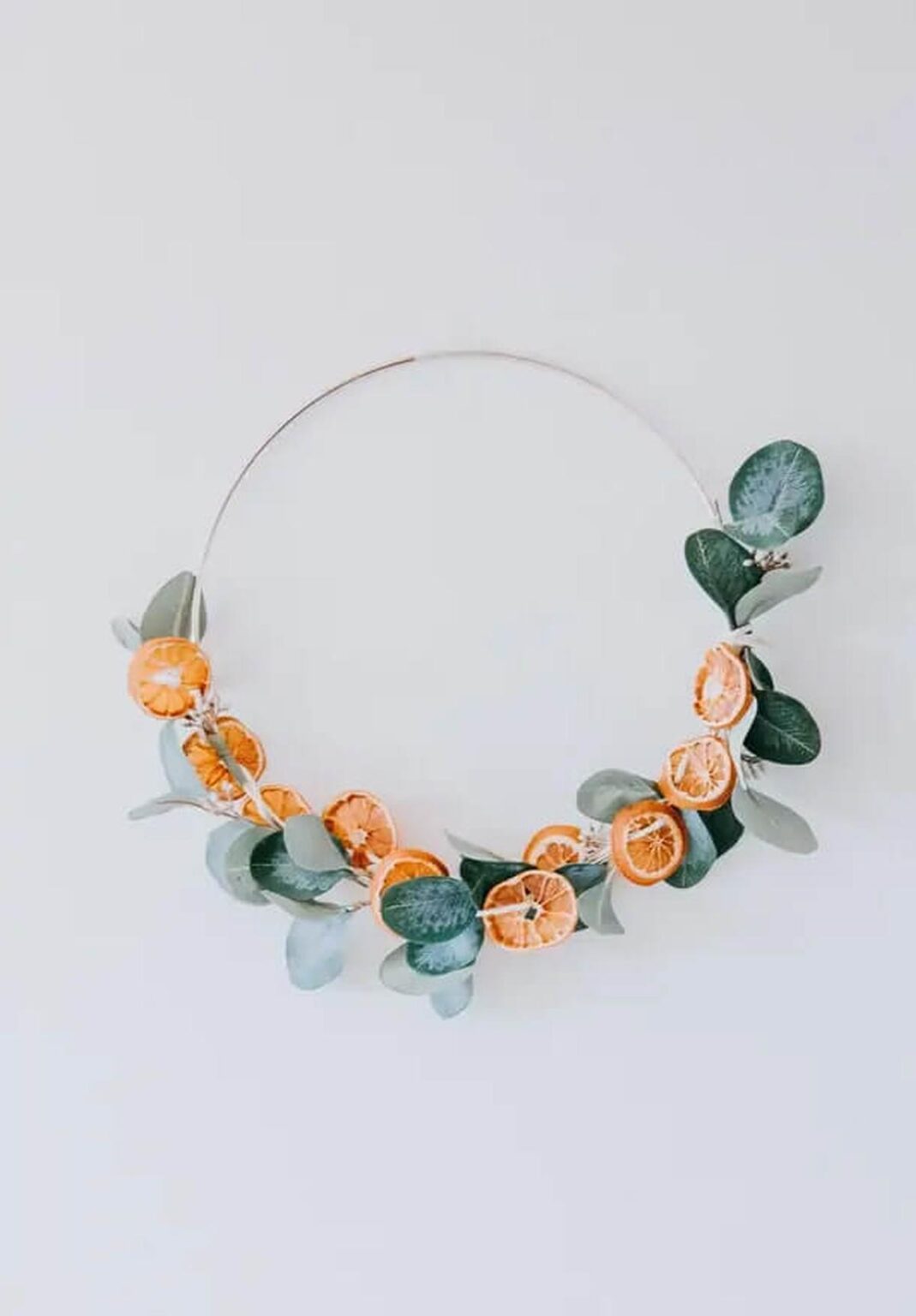 17 Unique Orange Ornaments for a Colorful Touch