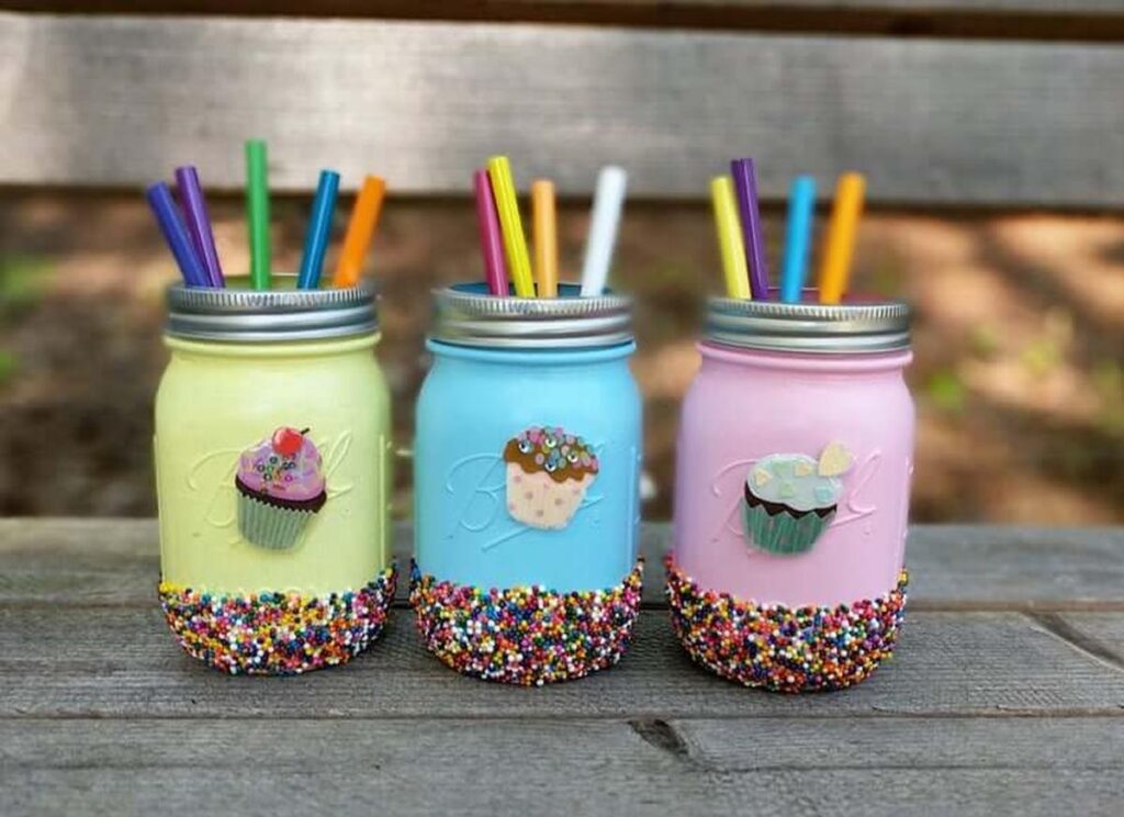 54 Easy Mason Jar Organizer Ideas for Space Savers