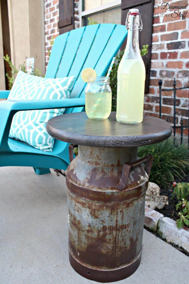 24 Cute Farmhouse Milk Can Ideas For A Cozy Space