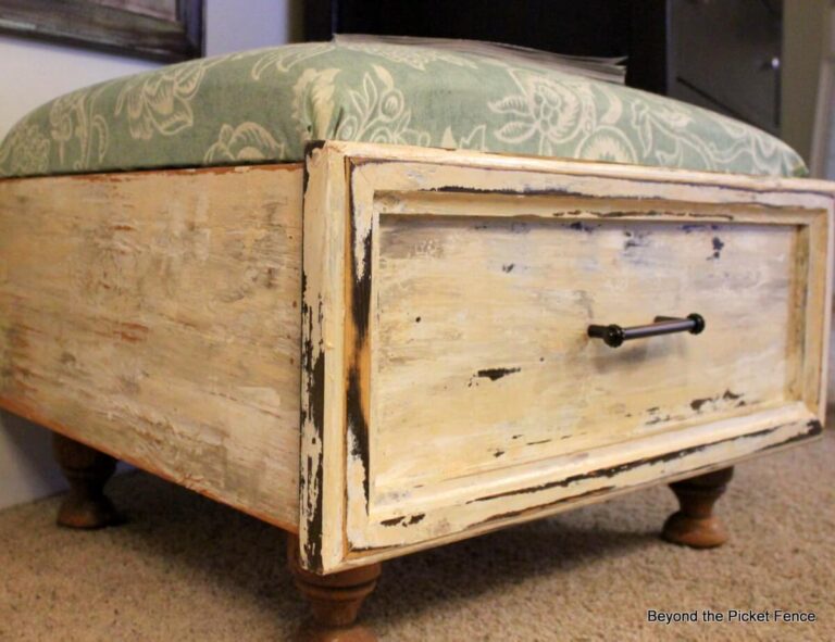 26 Easy Recycled Drawer Ideas for a Unique Home Look