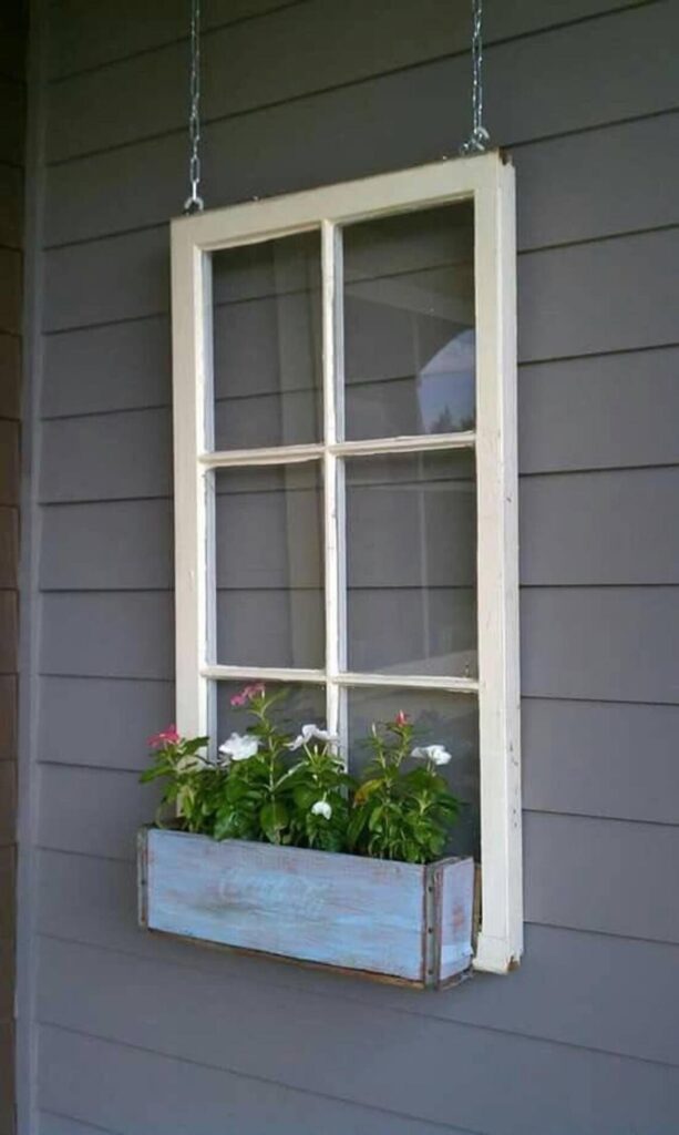 22 Creative Hanging Decorations to Transform Your Patio