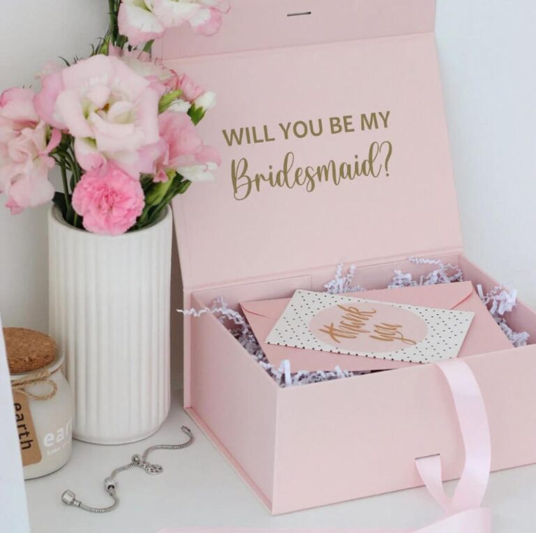 25 Unique Tips for Perfect DIY Bridesmaid Proposal Boxes