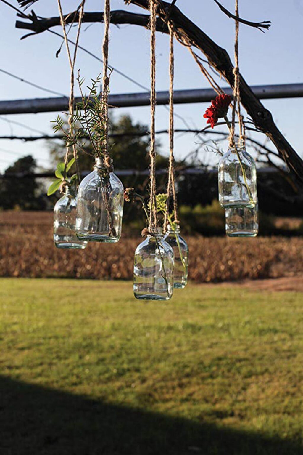 22 Creative Hanging Decorations to Transform Your Patio