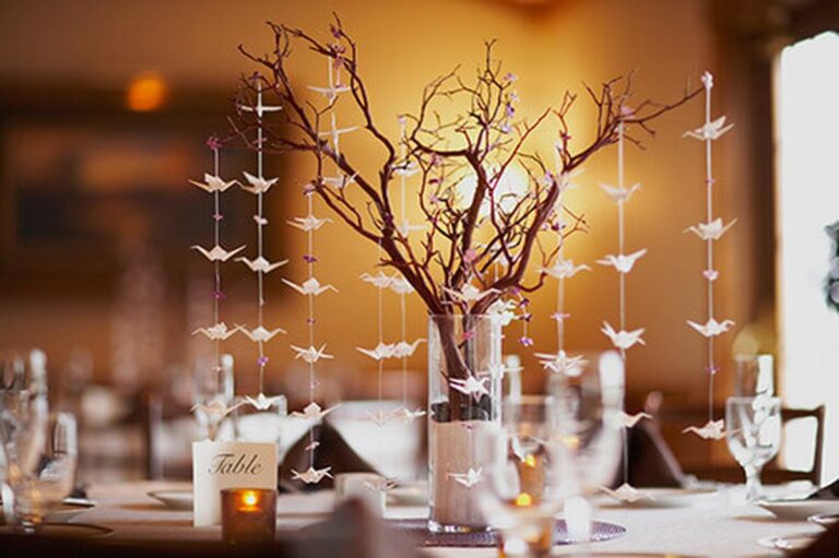 46 Eye-Catching Branch Decoration Ideas That Brighten Any Room