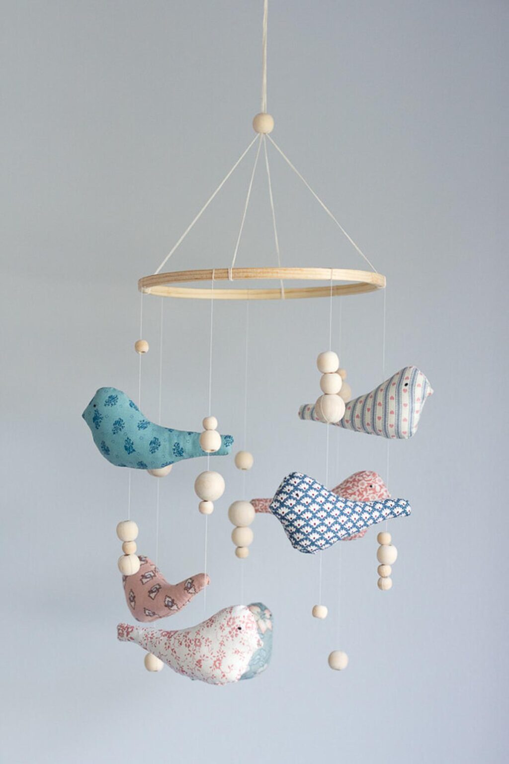 19 Cute DIY Baby Mobiles to Delight Your Baby