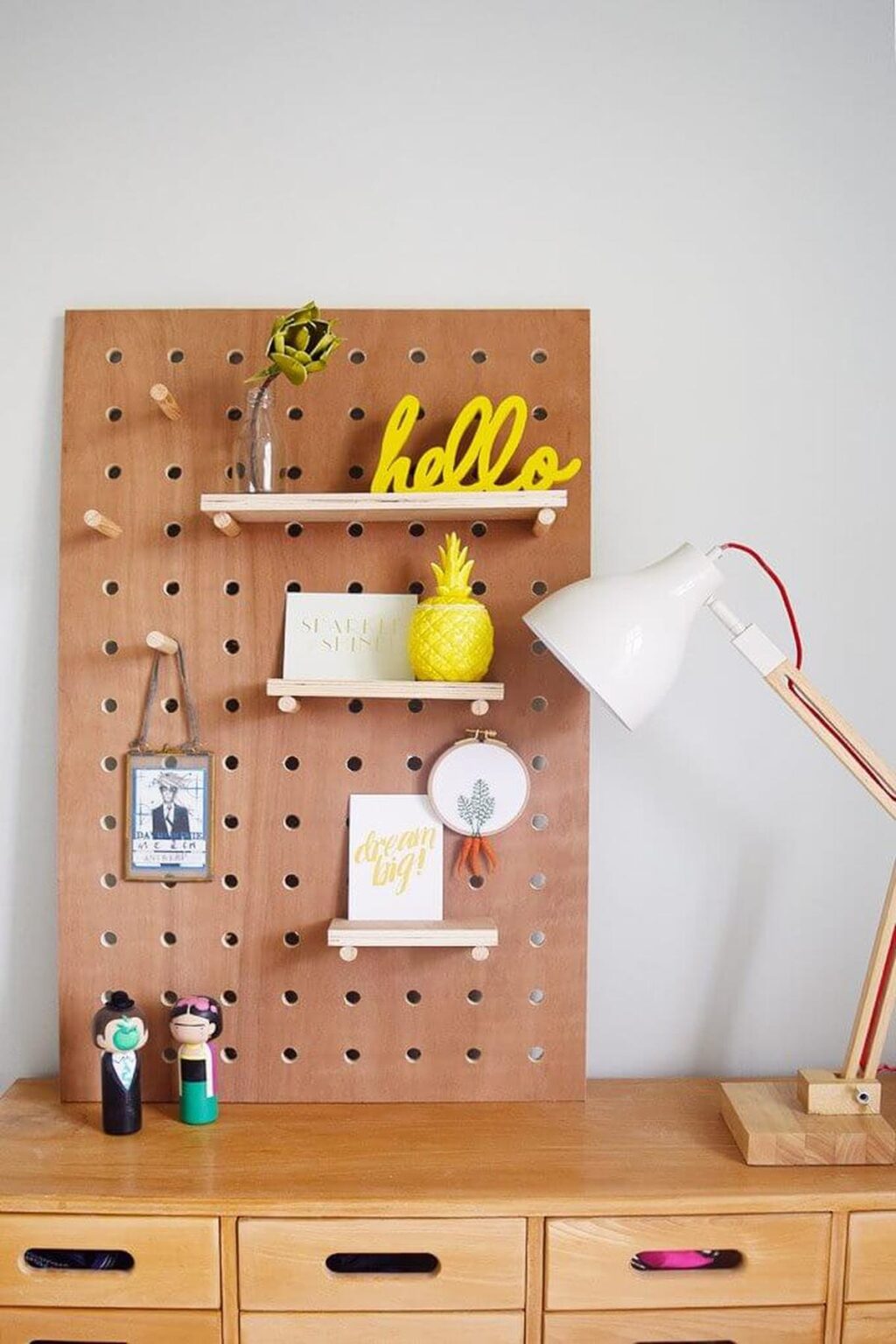 19 Stylish DIY Shelf Projects to Declutter Your Home